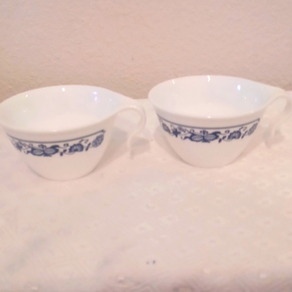 Corelle | Kitchen | Vintage Corning Corelle Living Ware Old Town Blue ...